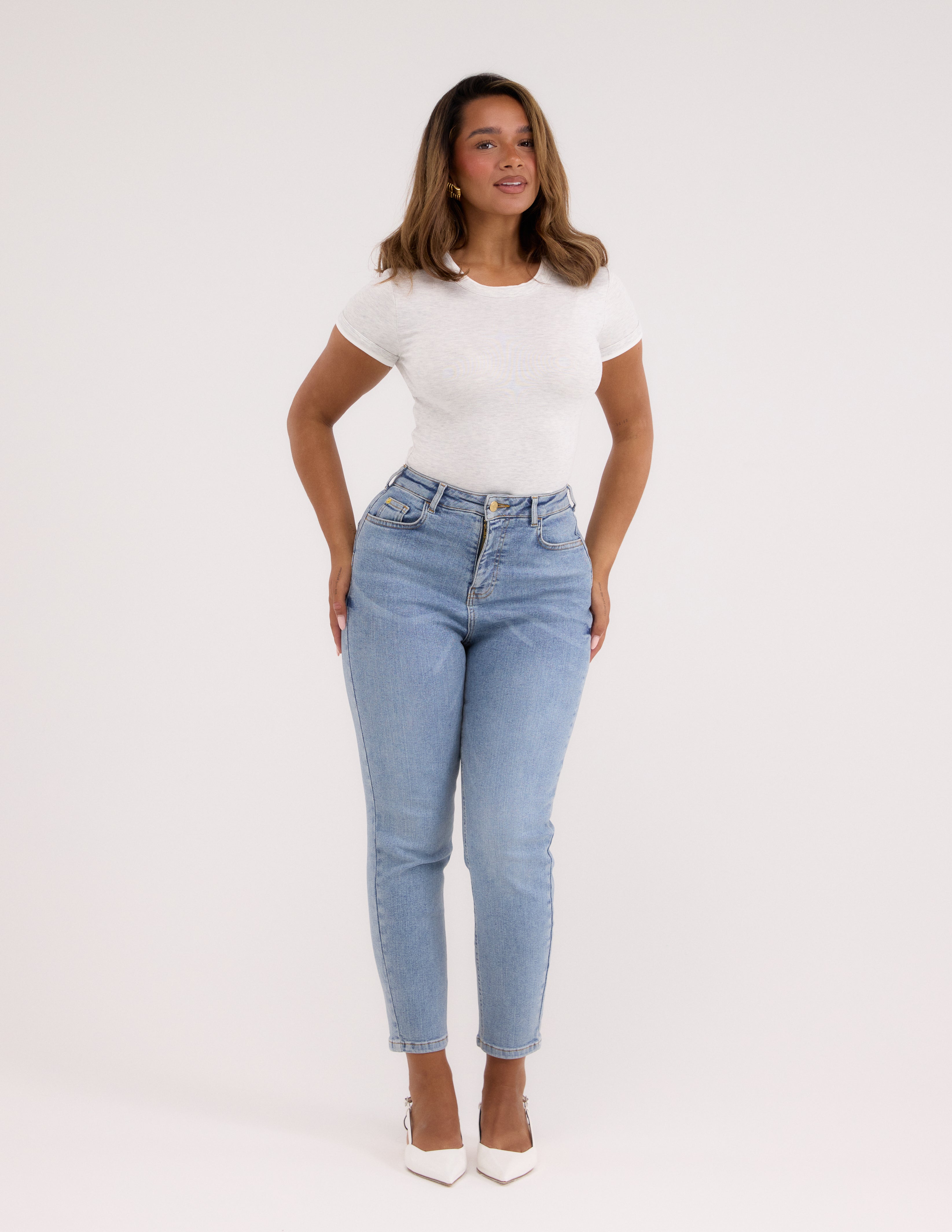 Ambela - Premium Denim & Feel-Good Clothing for Every Body